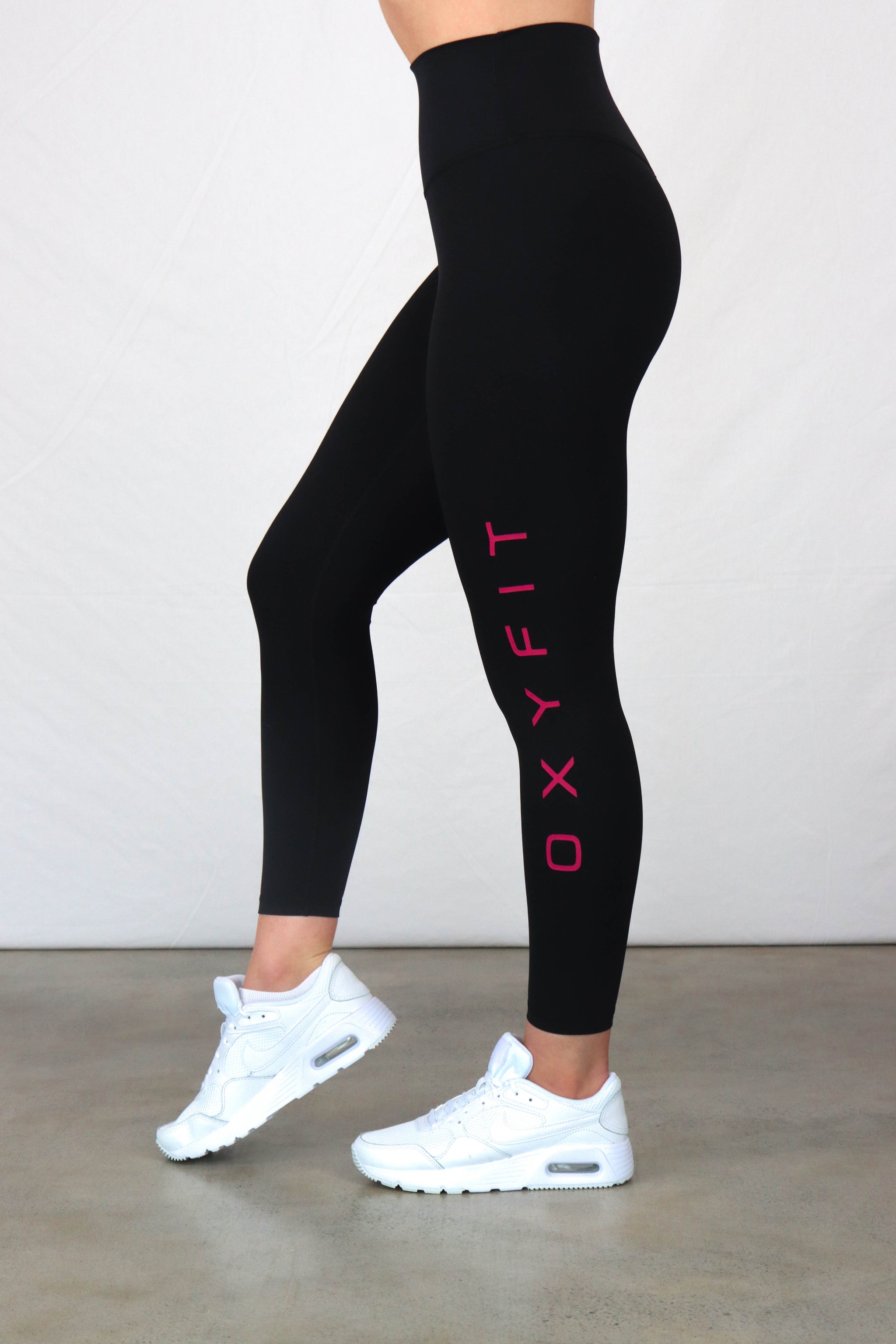 Black Oxyfit OXYTECH Womens Leggings | Acai logo